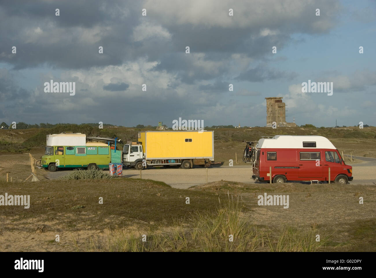 Alte wohnmobile hi-res stock photography and images - Alamy