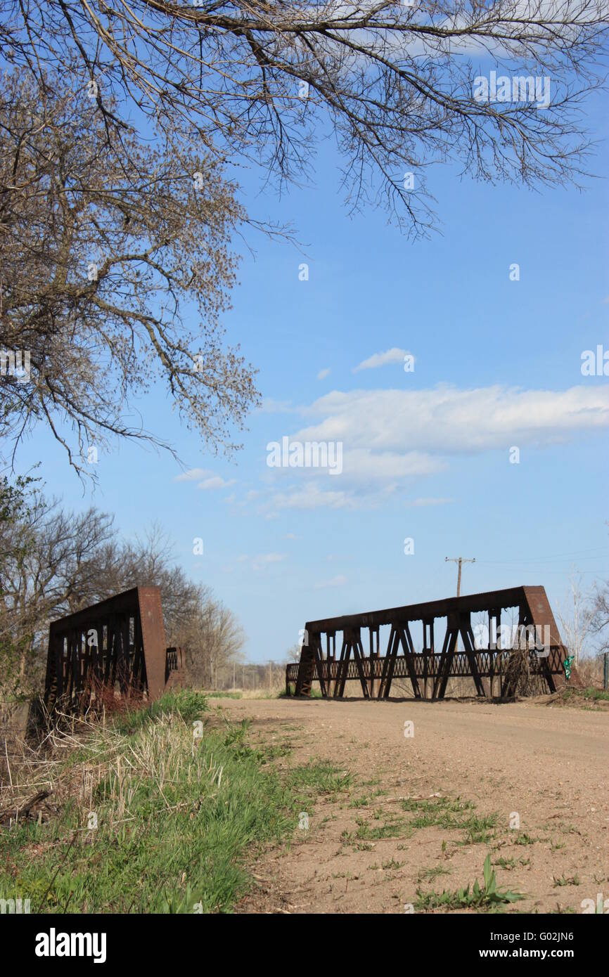 Old country bridge hi-res stock photography and images - Alamy