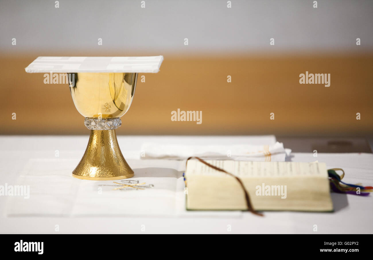 cup and bible Stock Photo - Alamy