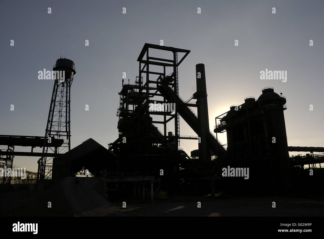Abandoned steel mill hi-res stock photography and images - Alamy