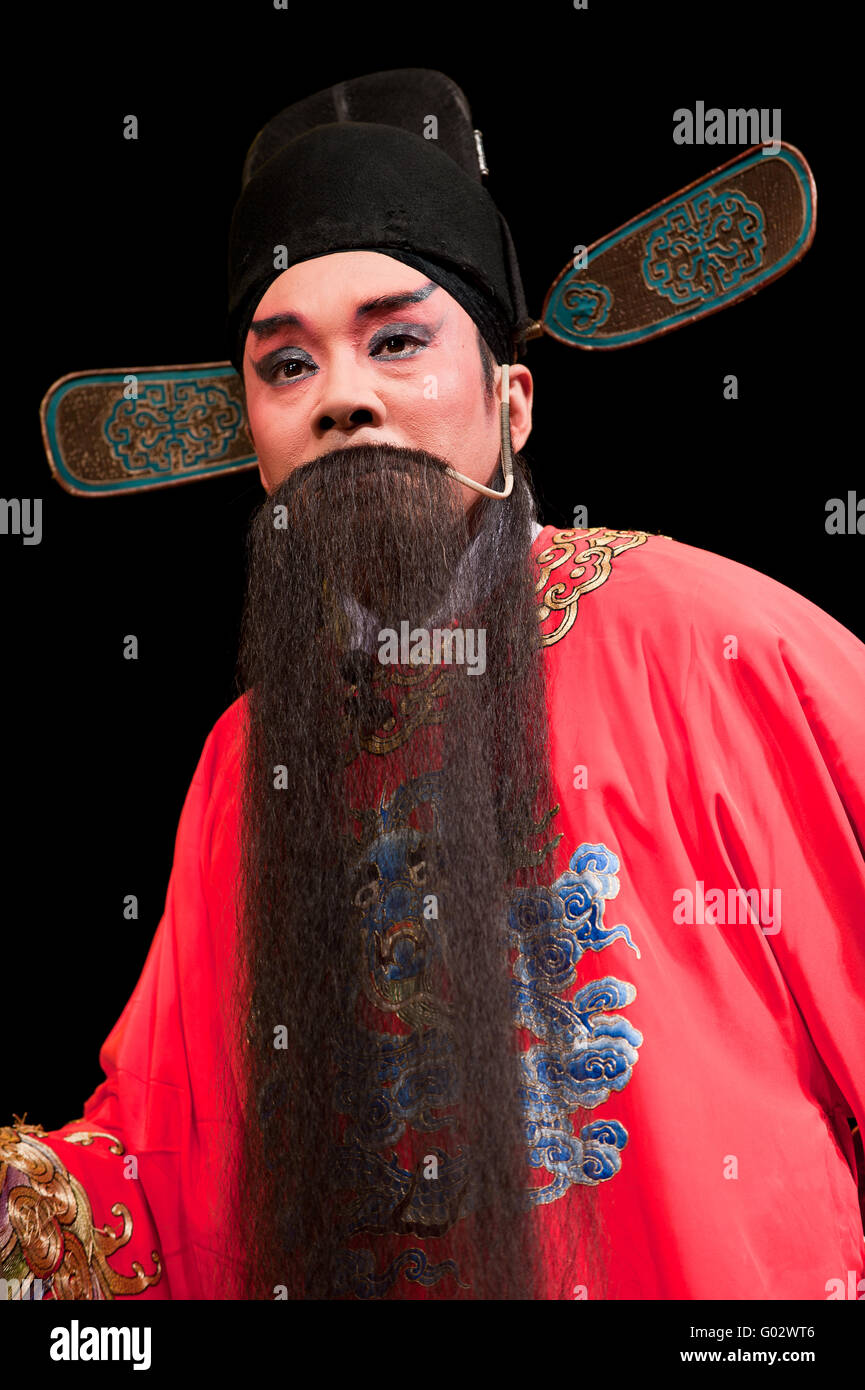 Male chinese opera character hi-res stock photography and images - Alamy