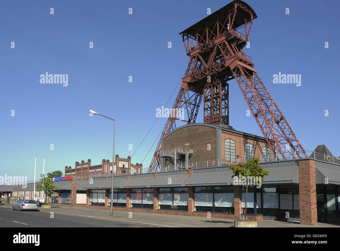 Poppet head tower hi-res stock photography and images - Alamy