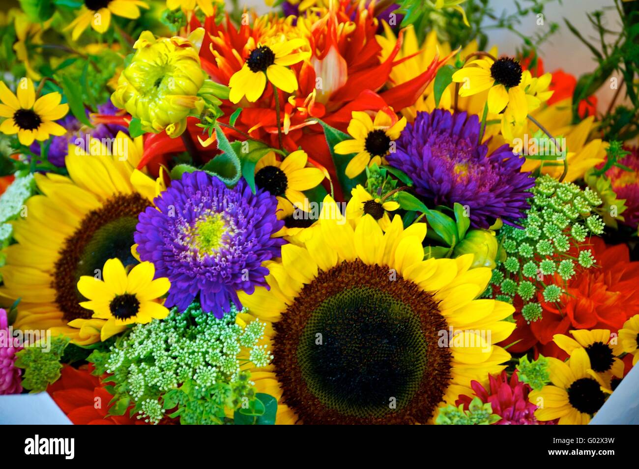 Floral Bouquet for sale at the Pike Place Market Stock Photo - Alamy