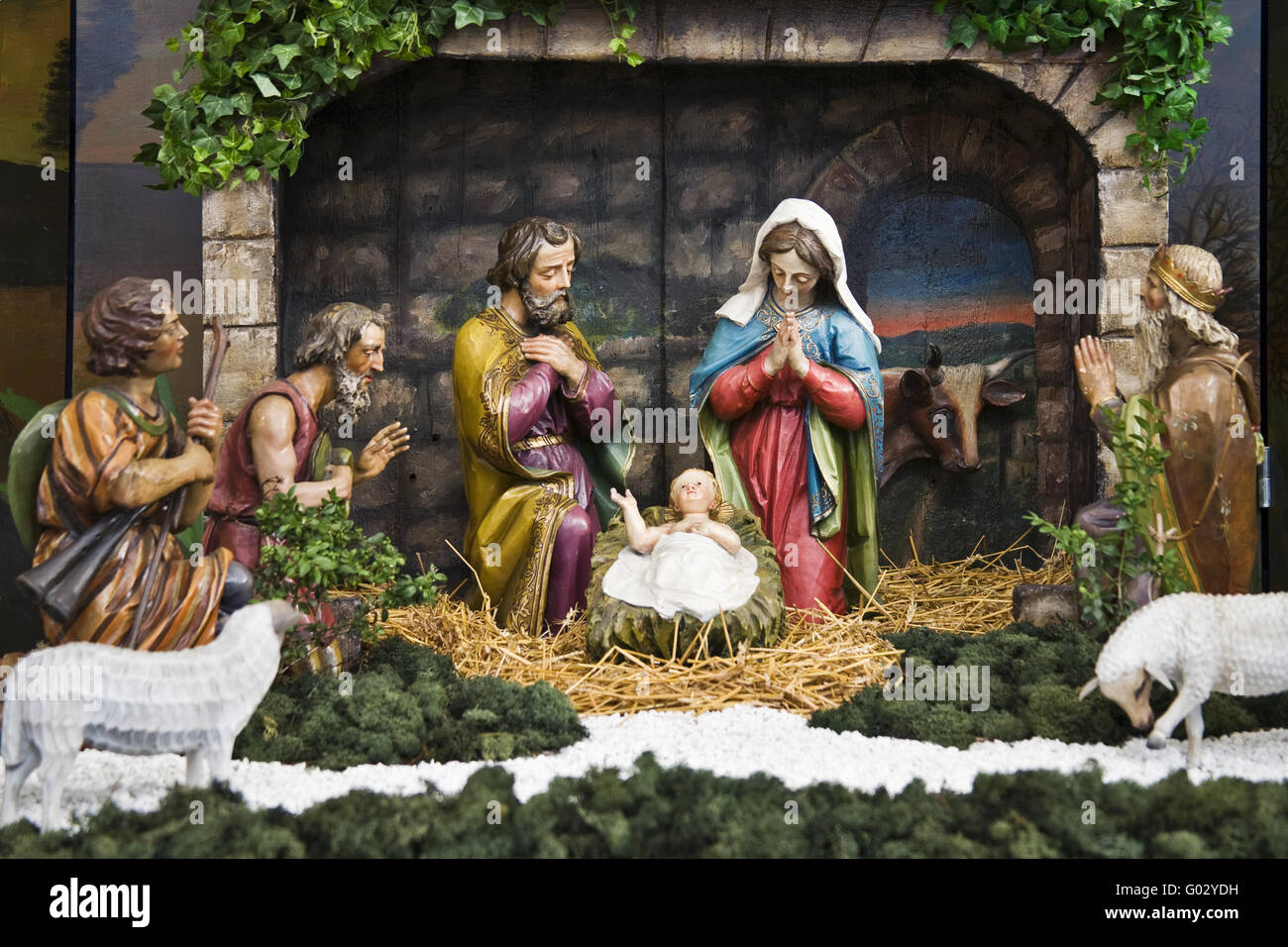 Crib creche jesus virgin mary hi-res stock photography and images - Alamy