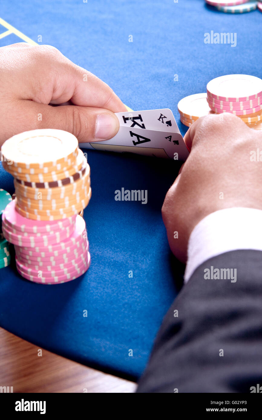 Kartenspielen hi-res stock photography and images - Alamy