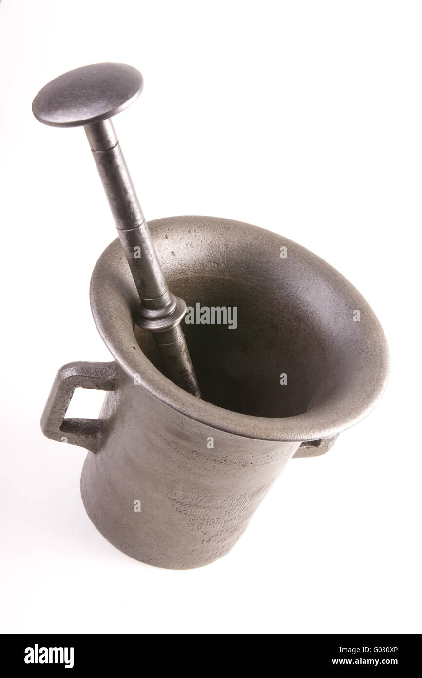 Cast iron mortar hi-res stock photography and images - Alamy