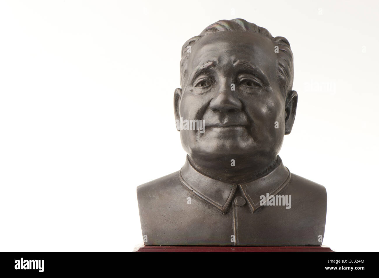 Statue revolutionary chinese hi-res stock photography and images - Alamy