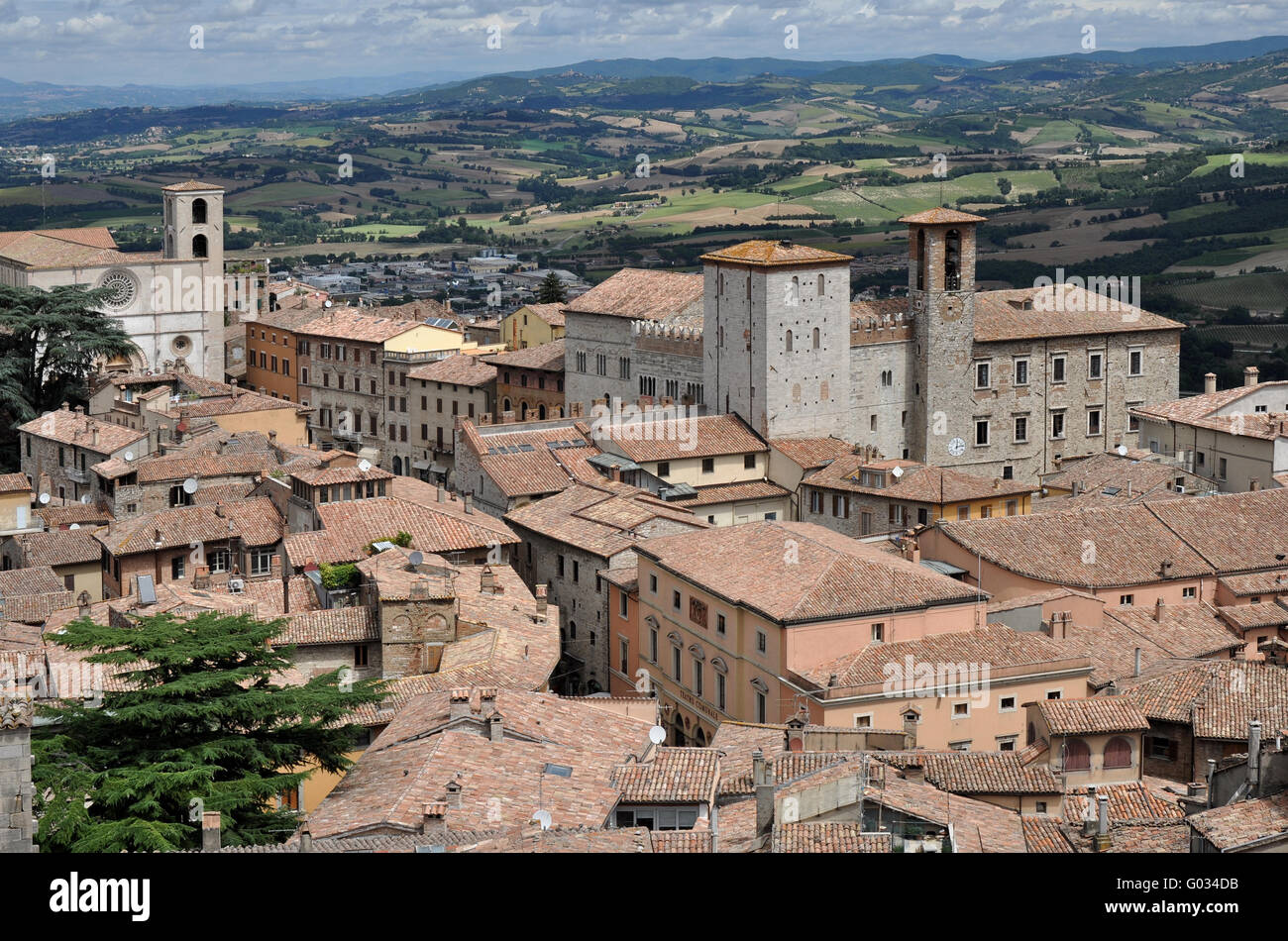 Todi cathedral hi-res stock photography and images - Alamy