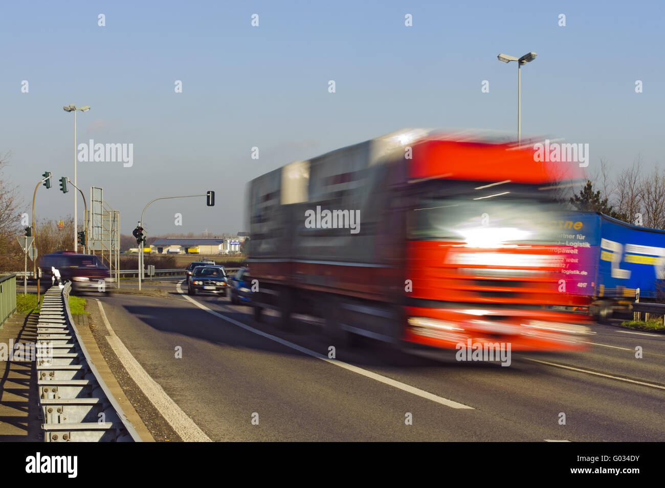 Drive through crossing hi-res stock photography and images - Alamy