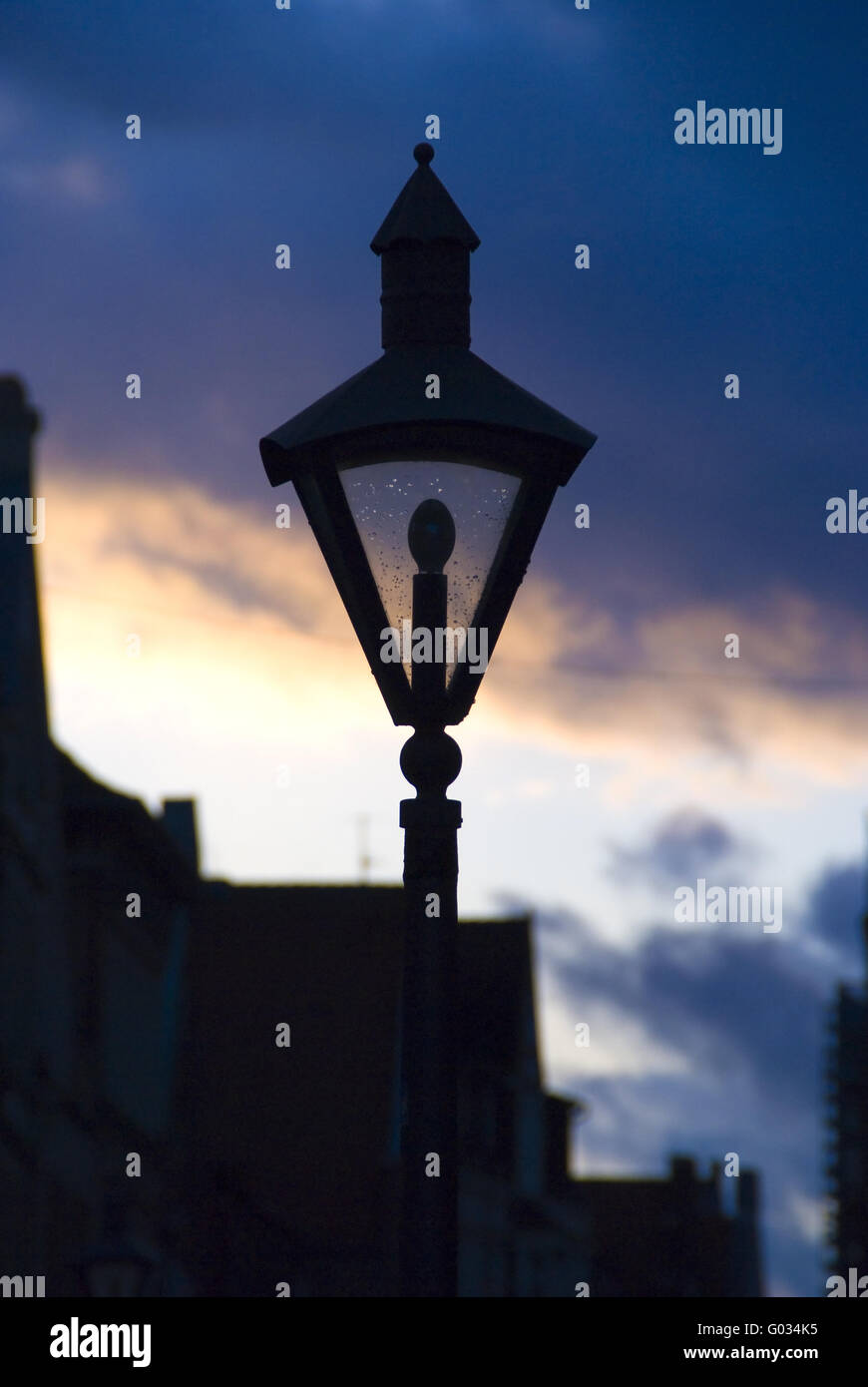 Ancient street lighting hi-res stock photography and images - Alamy