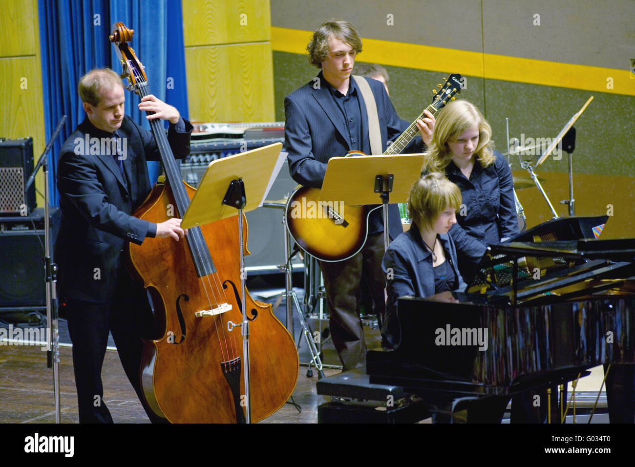 Concert in classical music Stock Photo - Alamy