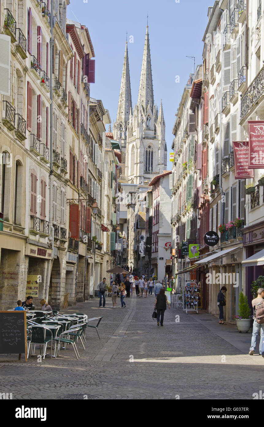 Bayonne france centre hi-res stock photography and images - Alamy