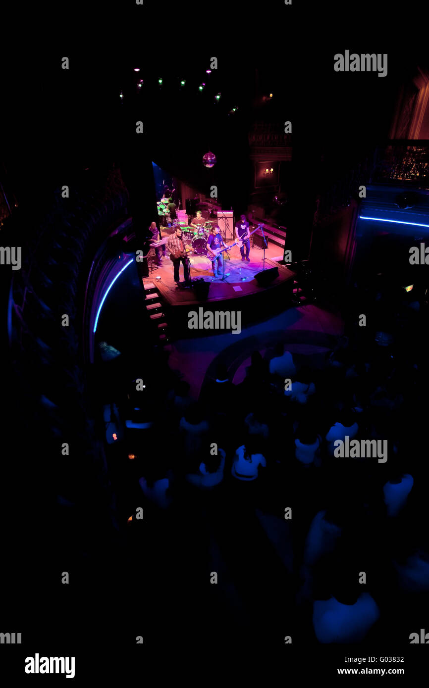 Indie rock concert stage crowd hi-res stock photography and images - Alamy