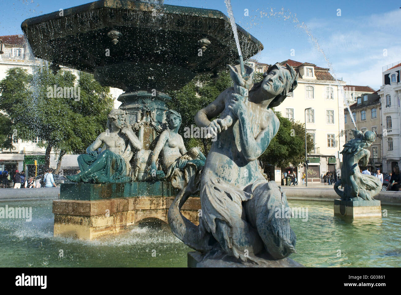 Statues of Rossio square at Lisbon Stock Photo - Alamy