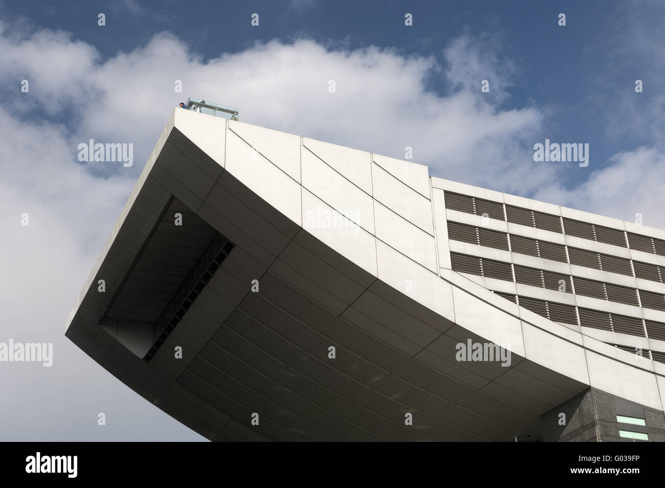 Viewing platform and chinese architecture hi-res stock photography and ...
