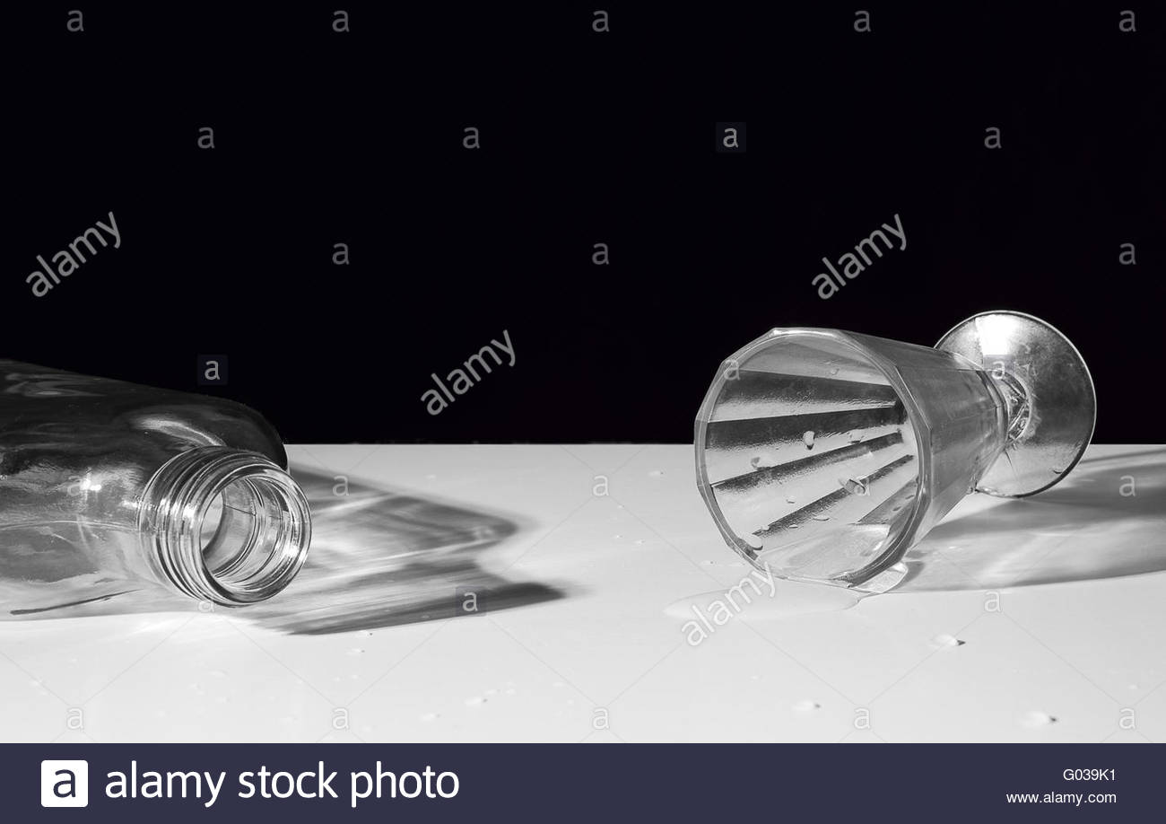 Empty Vodka Bottle Stock Photos & Empty Vodka Bottle Stock Images - Alamy