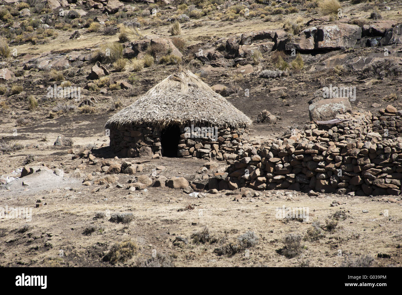 Rundhuetten hi-res stock photography and images - Alamy