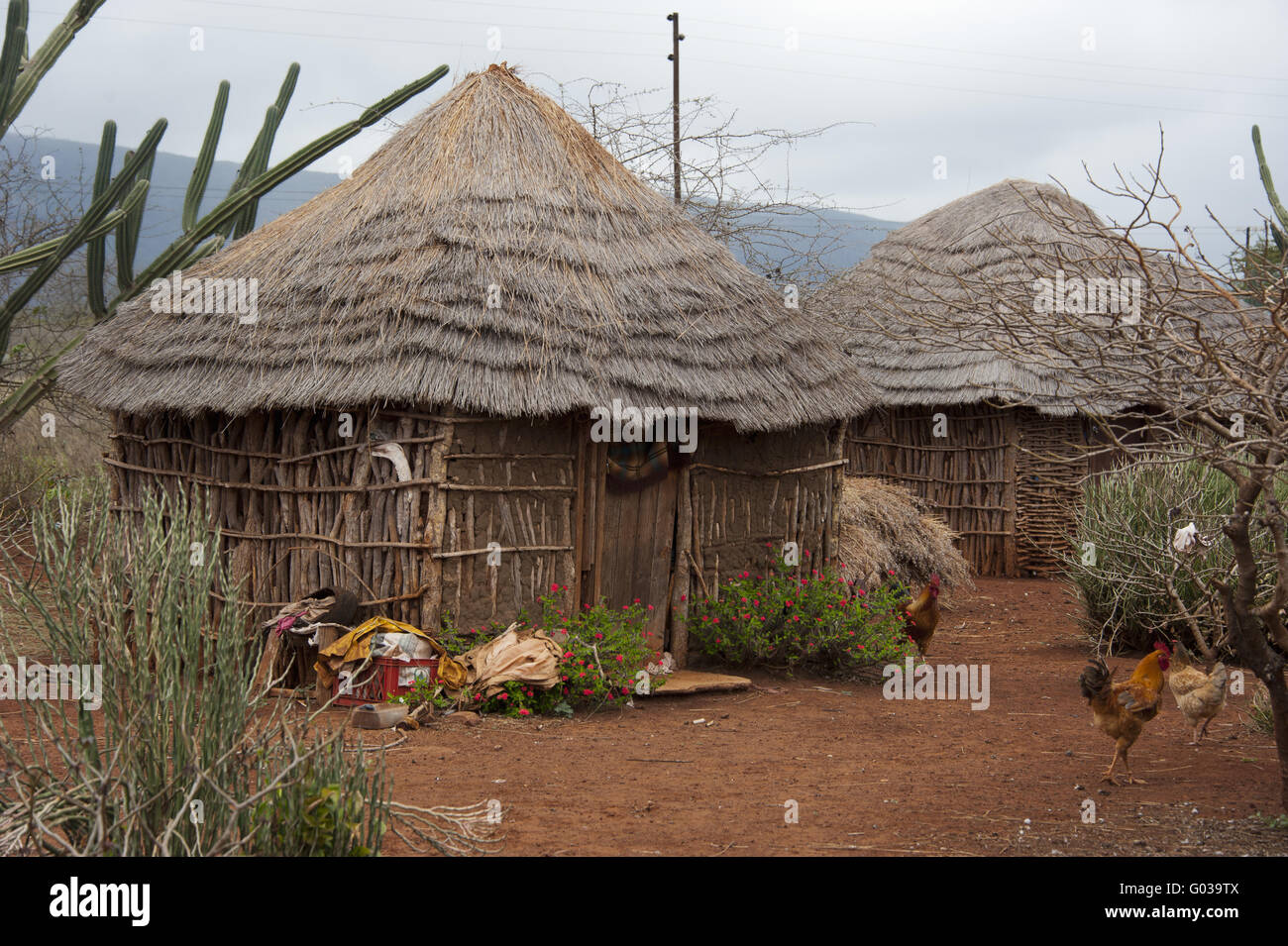 Round cottages hi-res stock photography and images - Alamy