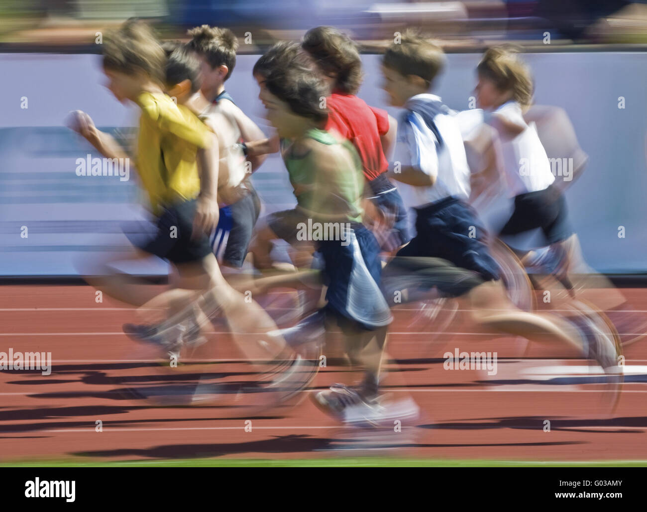 Middle distance runners hi-res stock photography and images - Alamy