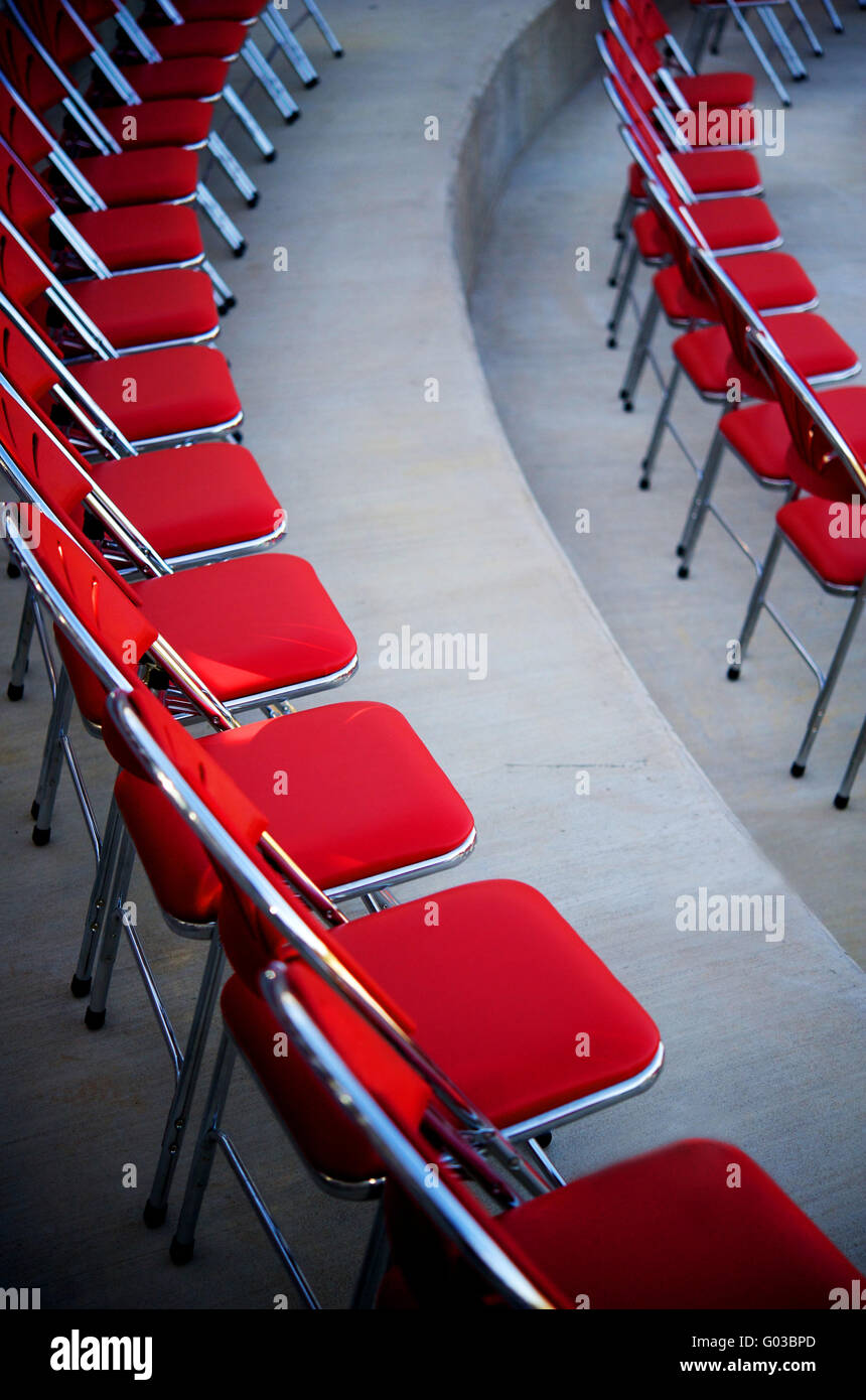 Perfect rows hi-res stock photography and images - Alamy