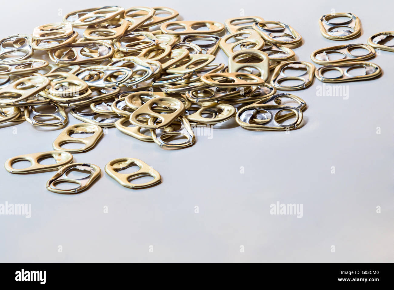 Ring pull bottle hi-res stock photography and images - Alamy