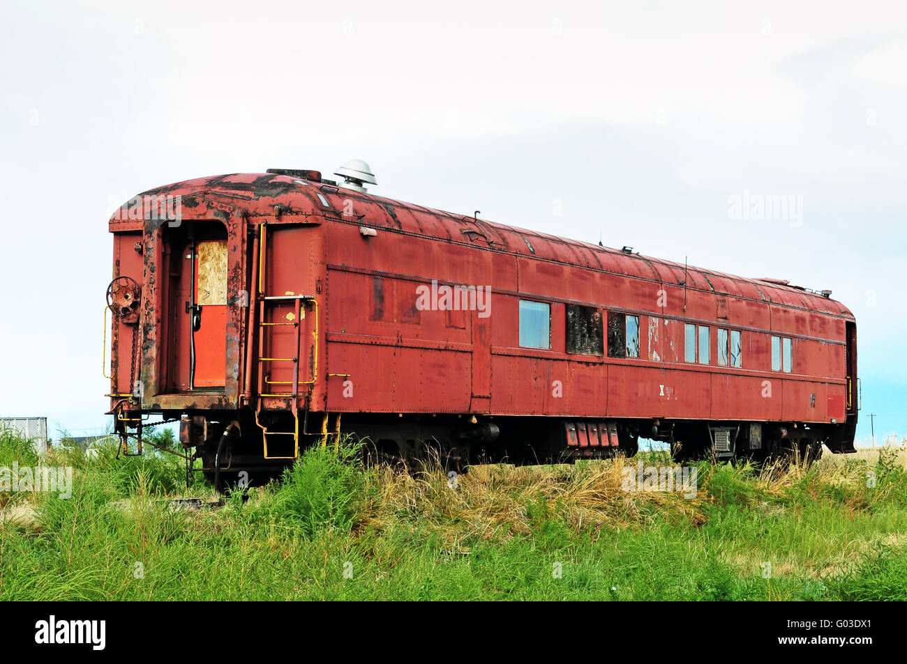 Abandoned old rail car Stock Photo - Alamy