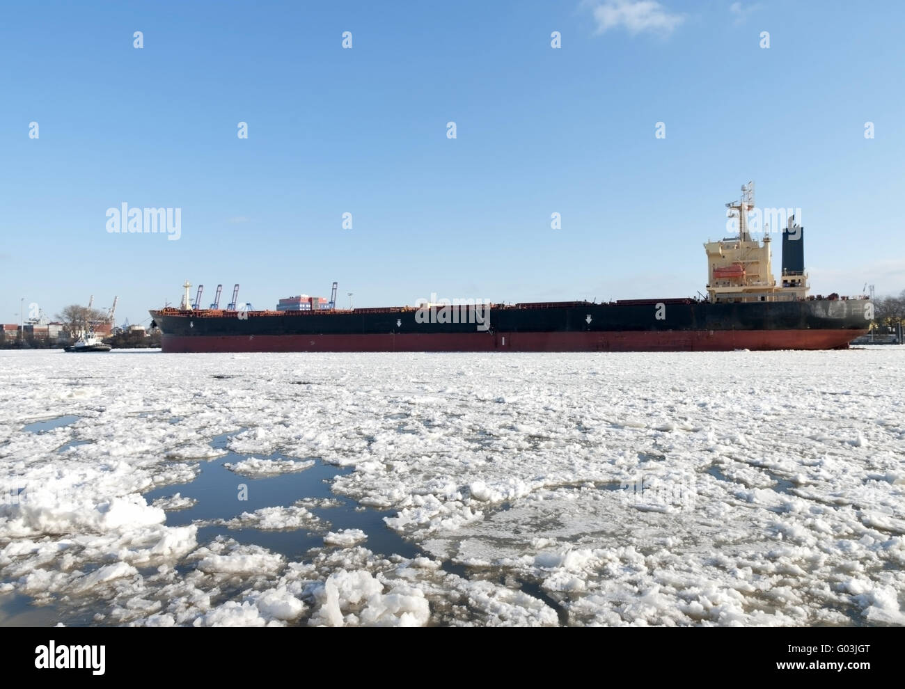 Small freighter hi-res stock photography and images - Alamy