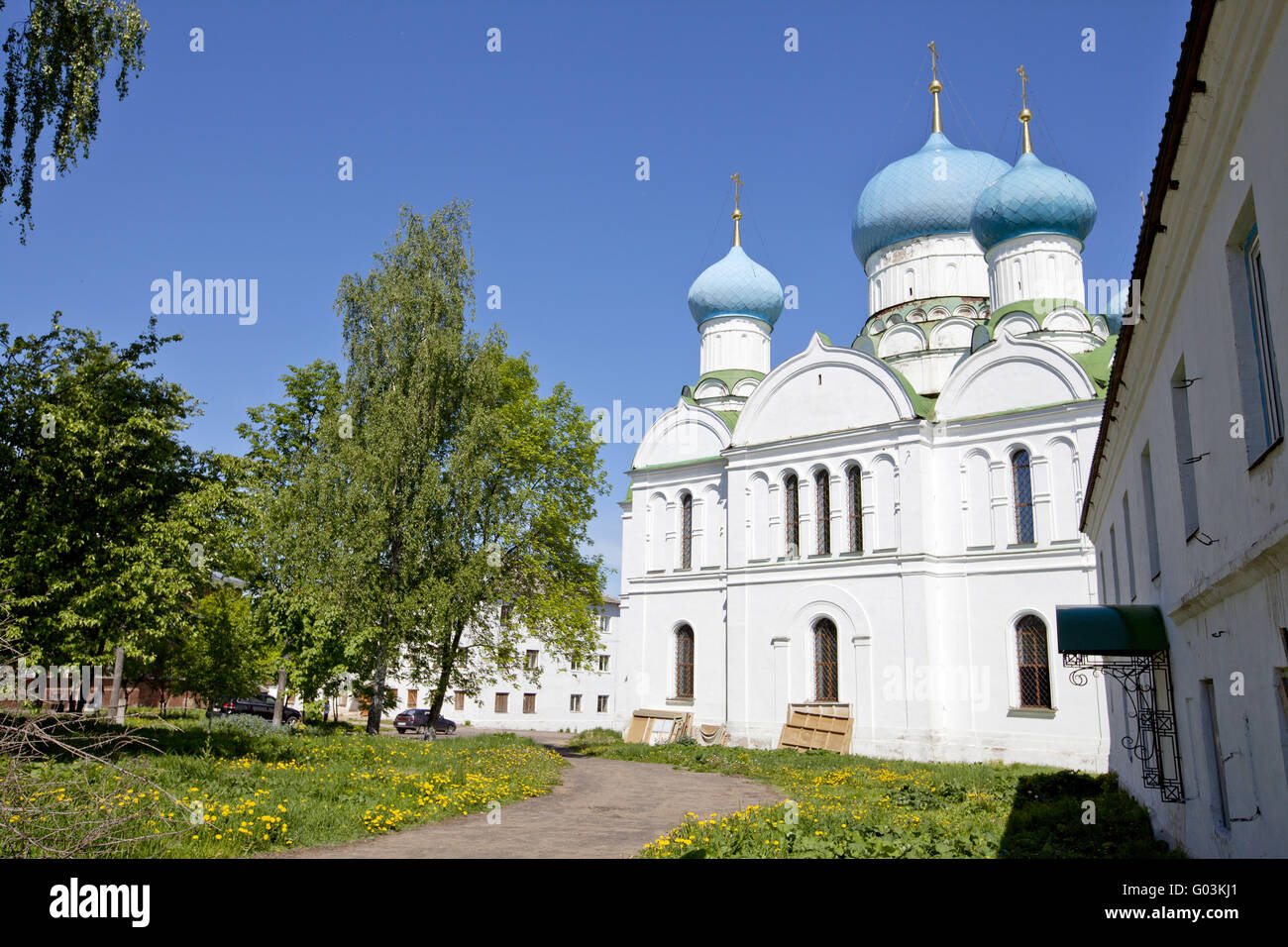 Vibrant blue and gold church hi-res stock photography and images - Alamy