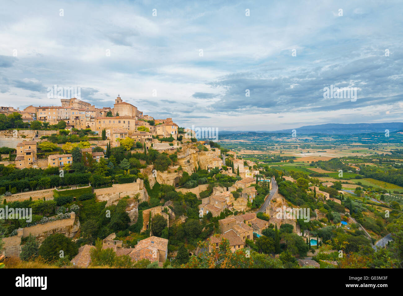 Gordes Provence Hilltop Stone Village Sunset H Stock Photo - Alamy