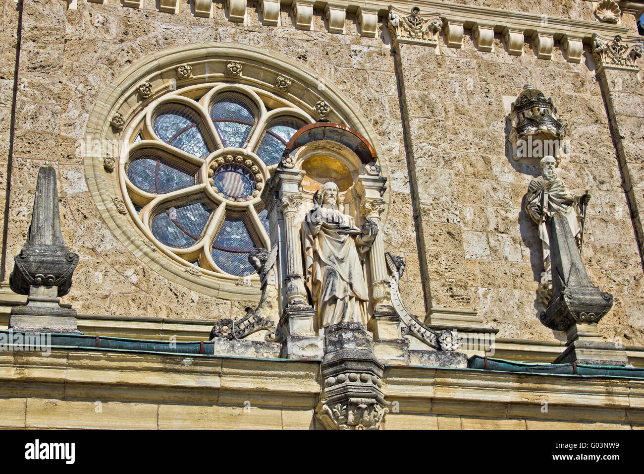 Statue detail architecture architectural hi-res stock photography and ...