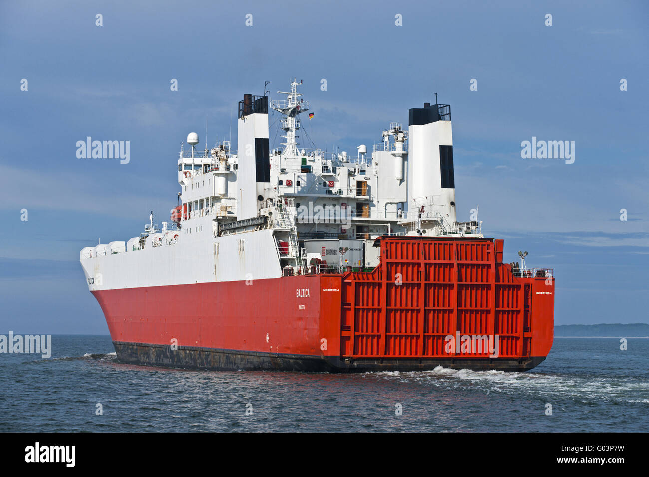Faehrschiff hi-res stock photography and images - Alamy