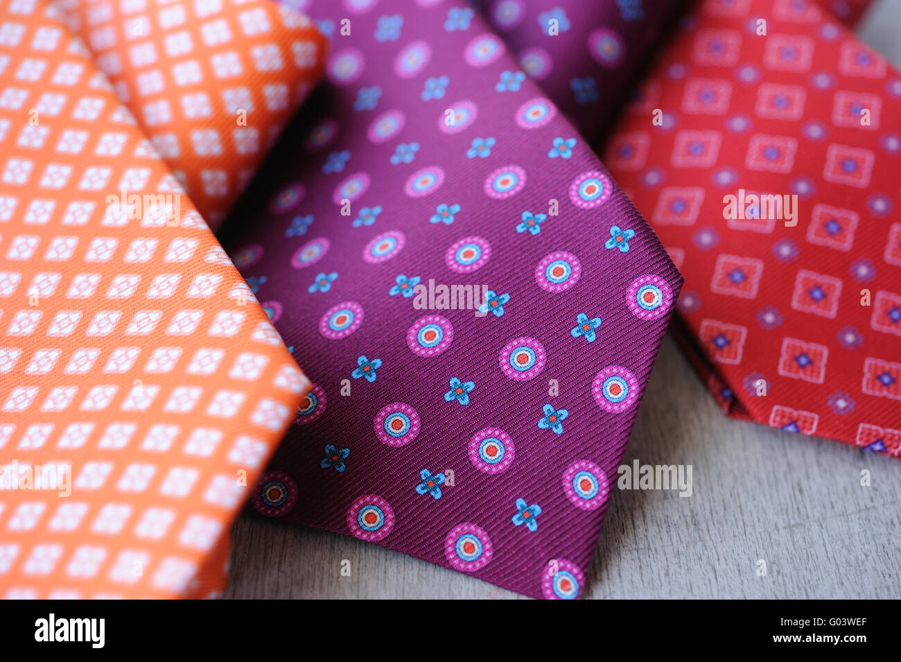 Human ties hi-res stock photography and images - Alamy