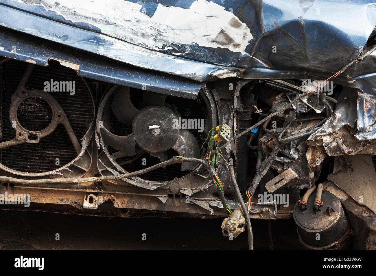 broken car. close-up Stock Photo - Alamy