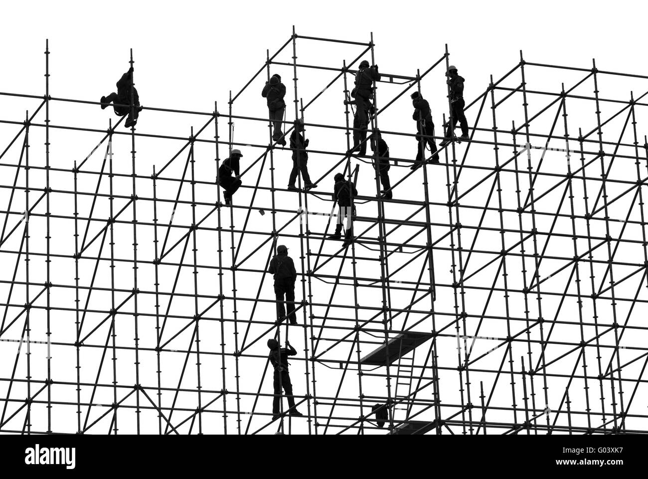 workers on a high-rise scaffolding, Hong Kong Stock Photo - Alamy
