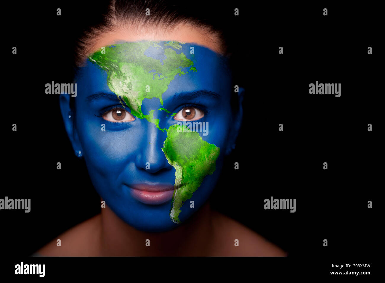 Face paint world map hi-res stock photography and images - Alamy