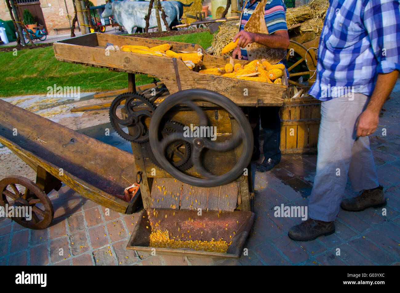 Old times store hi-res stock photography and images - Alamy
