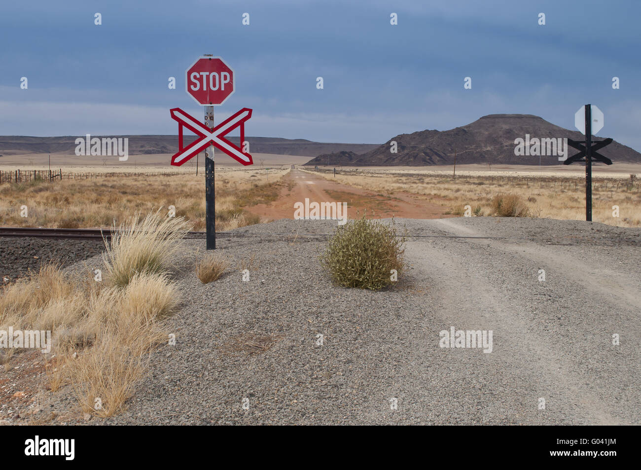 railroad crossing into namibia Stock Photo - Alamy