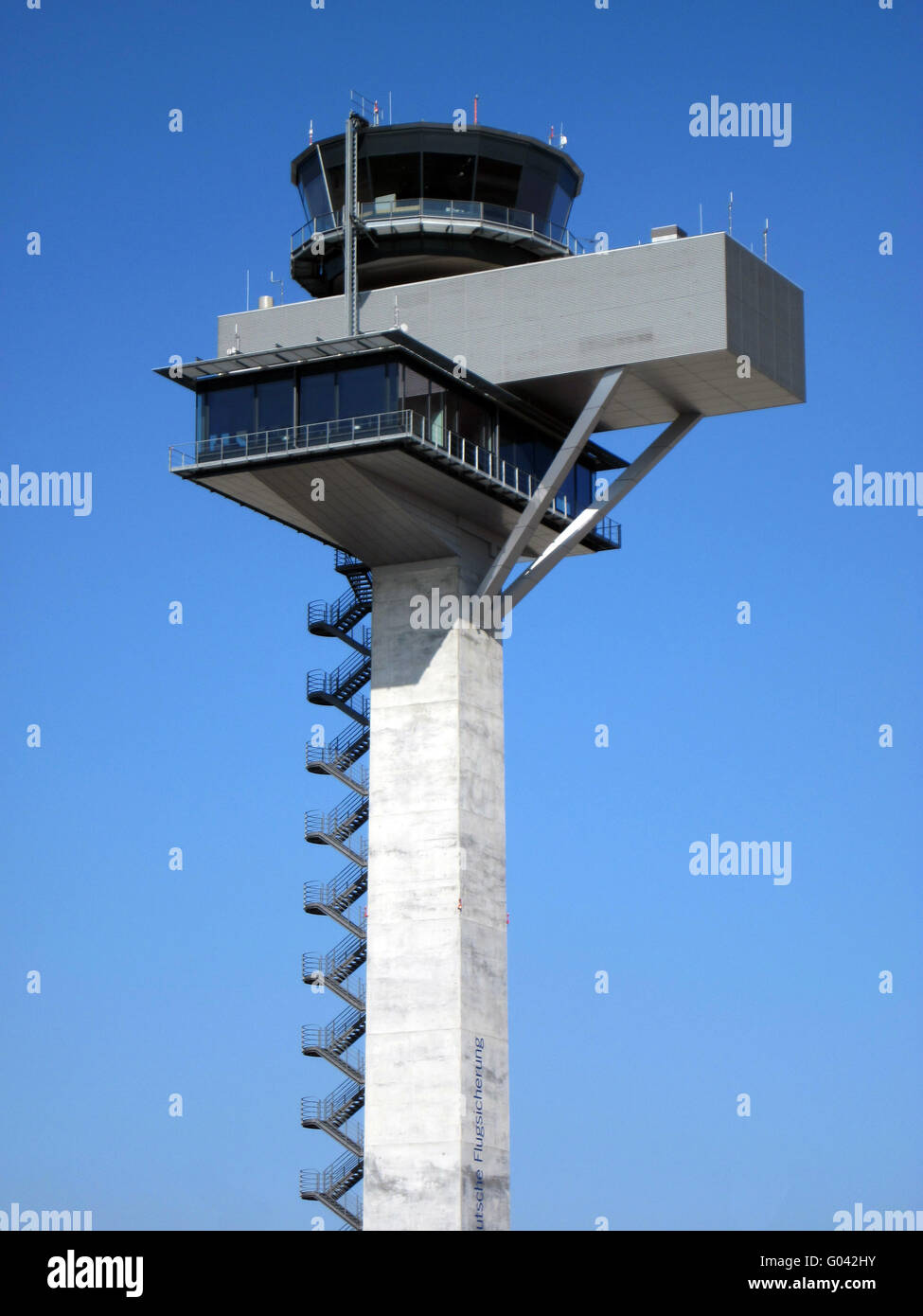 Position tower hi-res stock photography and images - Alamy