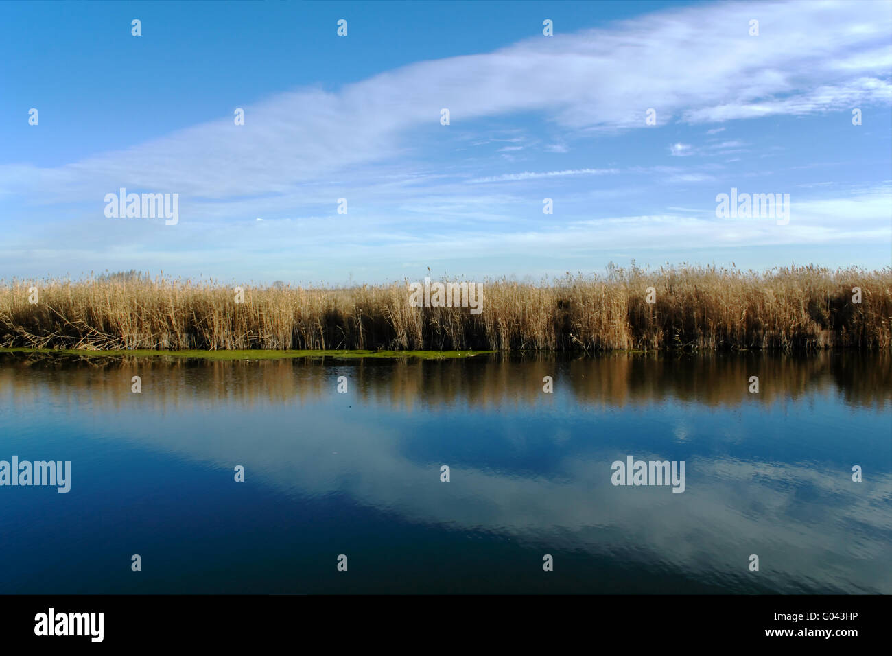Sky and rivers hi-res stock photography and images - Alamy