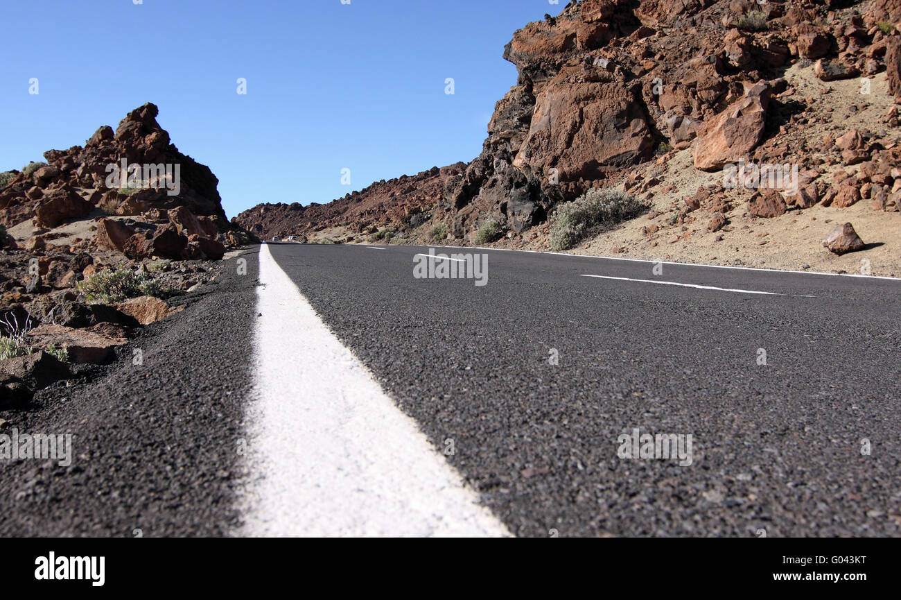 Straight street hi-res stock photography and images - Alamy