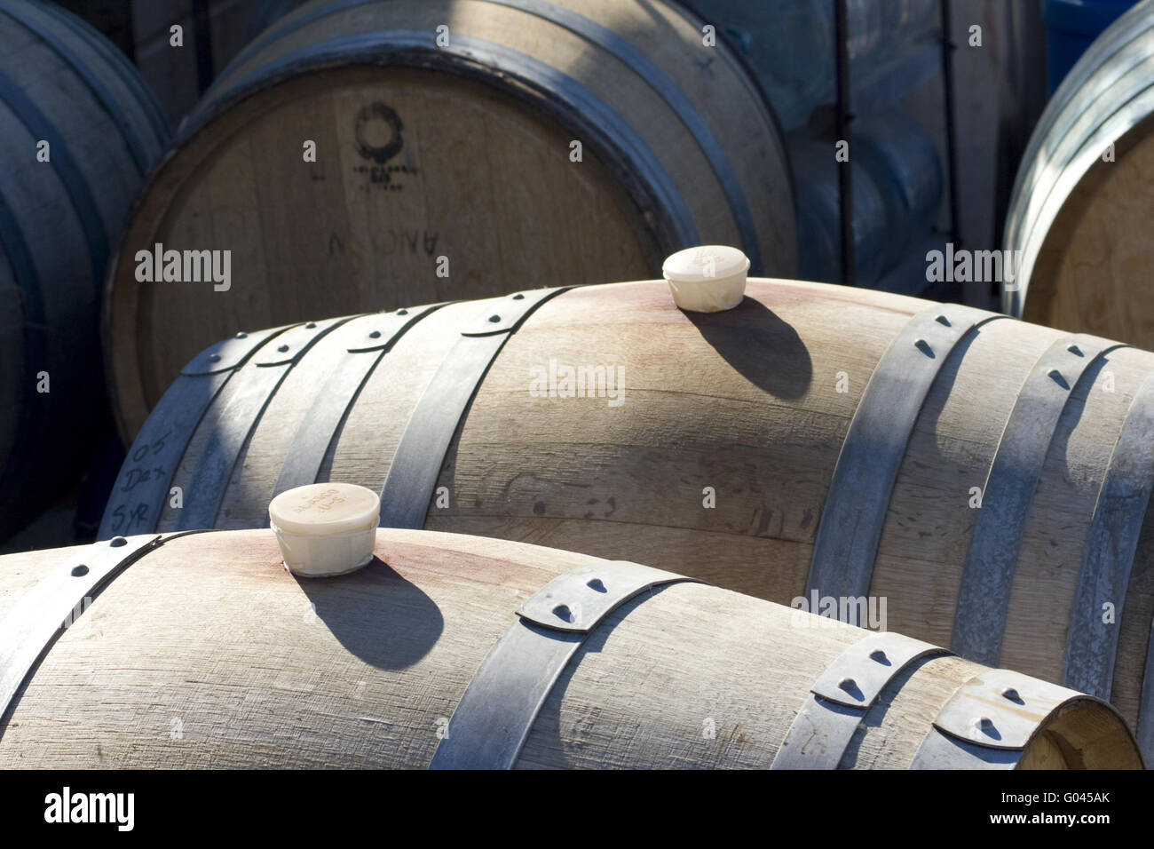 Barrel Of Rum Barrels Of Rum High Resolution Stock Photography and ...