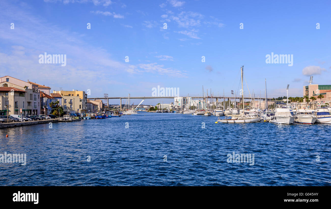 Viaduc Martigues Bouche du Rhone Provence 13 France Stock Photo - Alamy