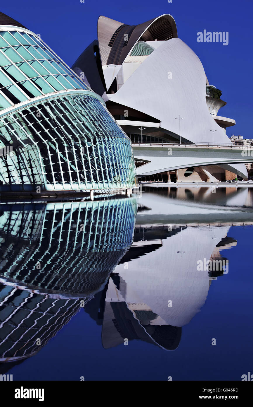 Opera House Palau de les Arts, Valencia, Spain Stock Photo - Alamy