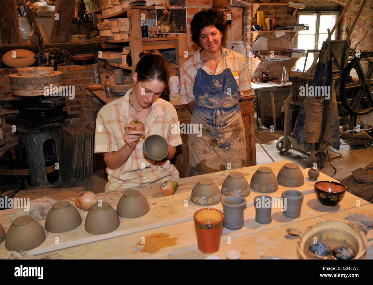 Ecomusee d'Alsac, pottery from Soufflenheim, demonstration, potter ...