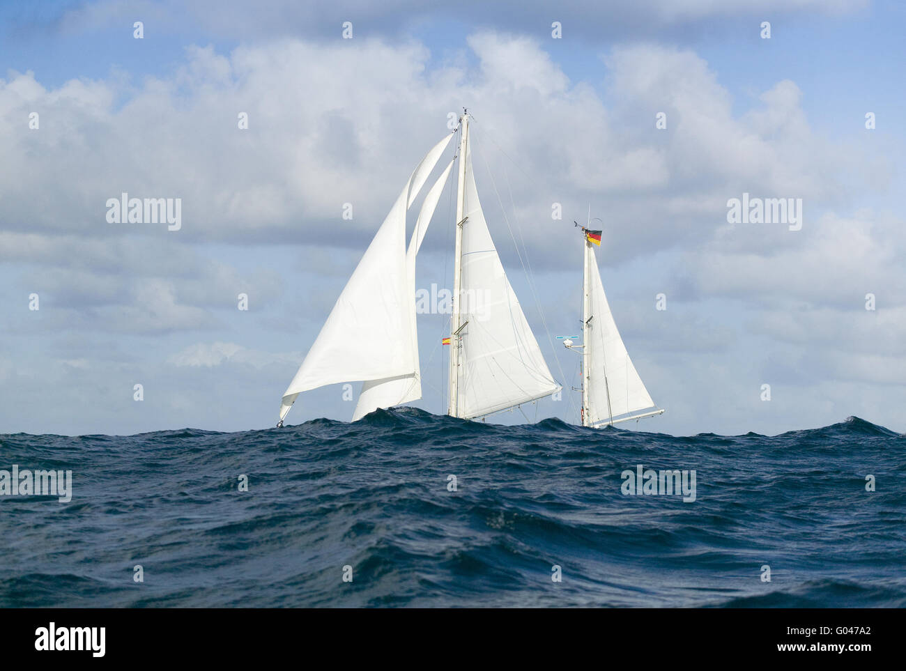 yacht in high seas Stock Photo - Alamy