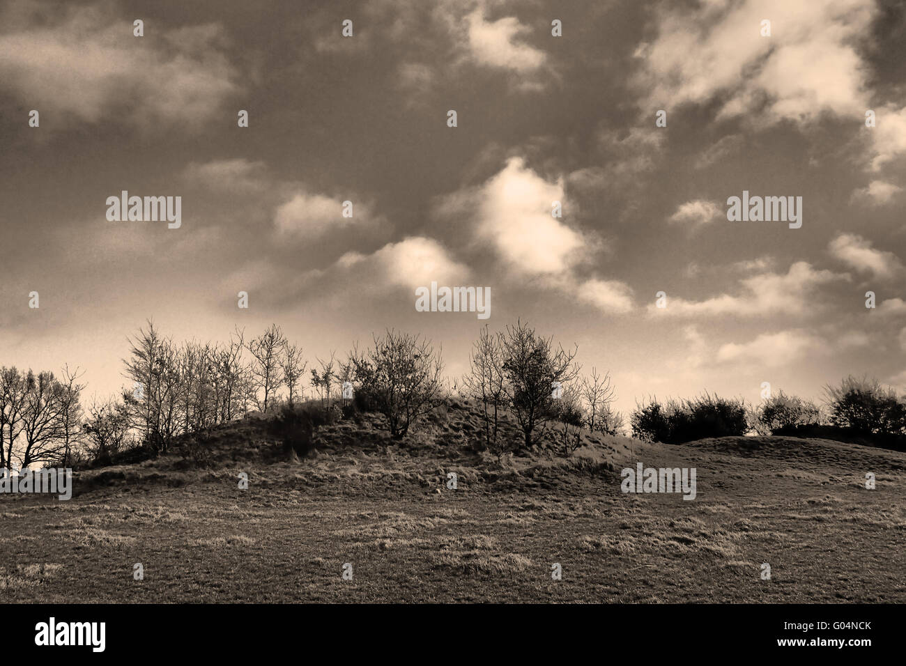 Tumulus culture hi-res stock photography and images - Alamy