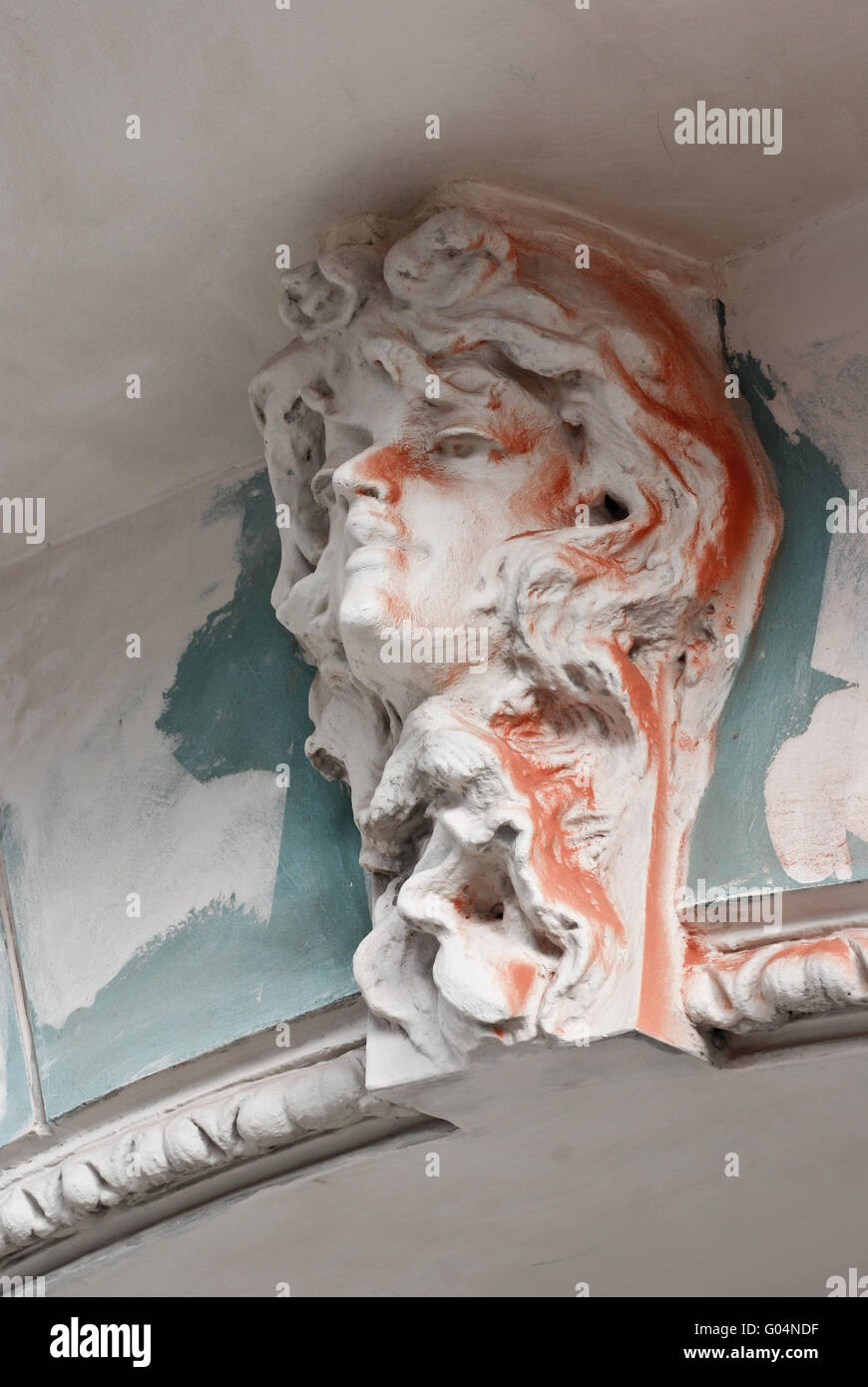 plaster head on the facade Stock Photo - Alamy