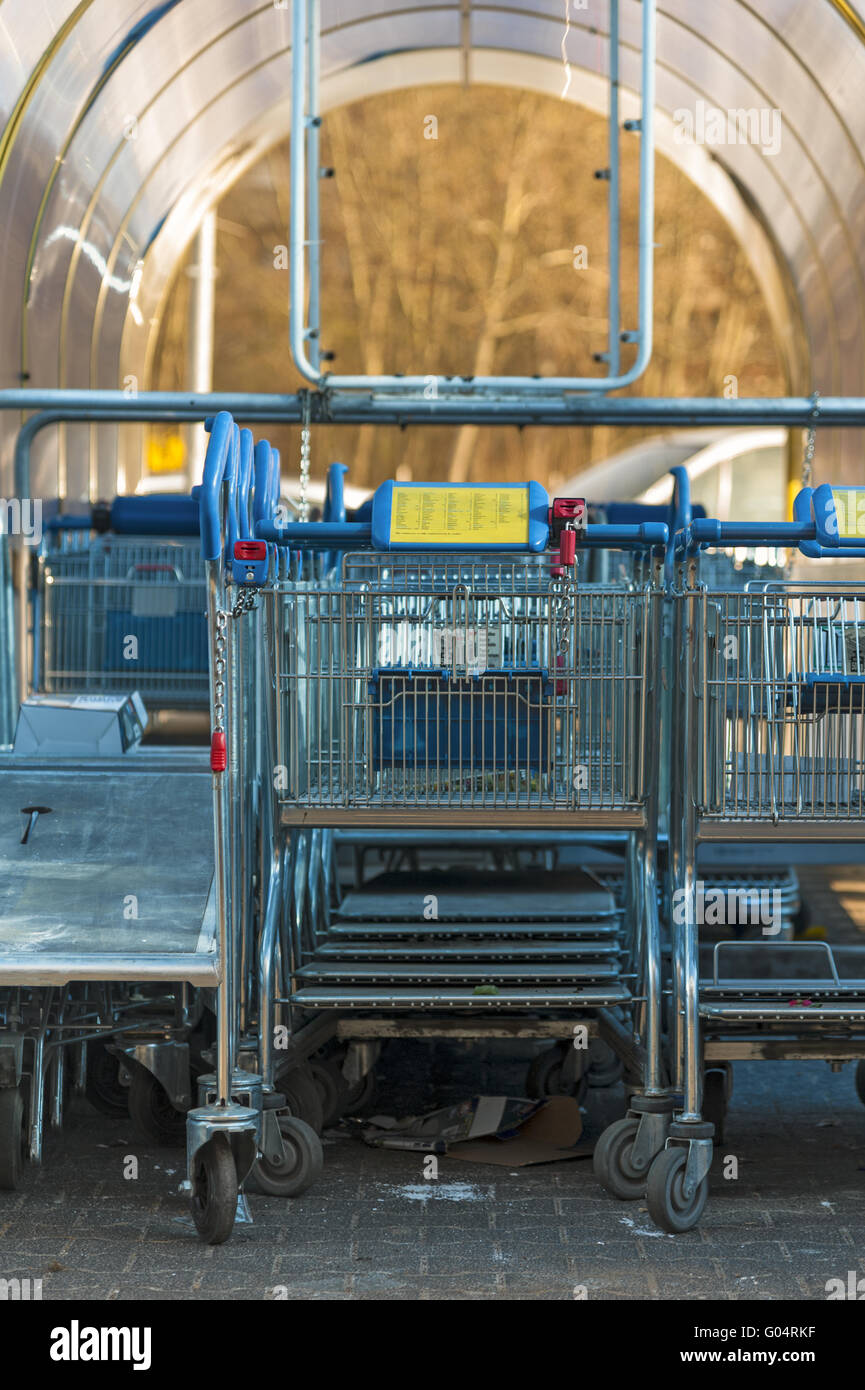 Shopping cart one after the other hi-res stock photography and images ...