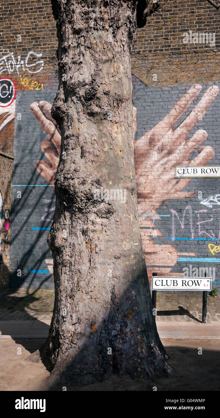 Street art in Club Row London E1 Stock Photo - Alamy