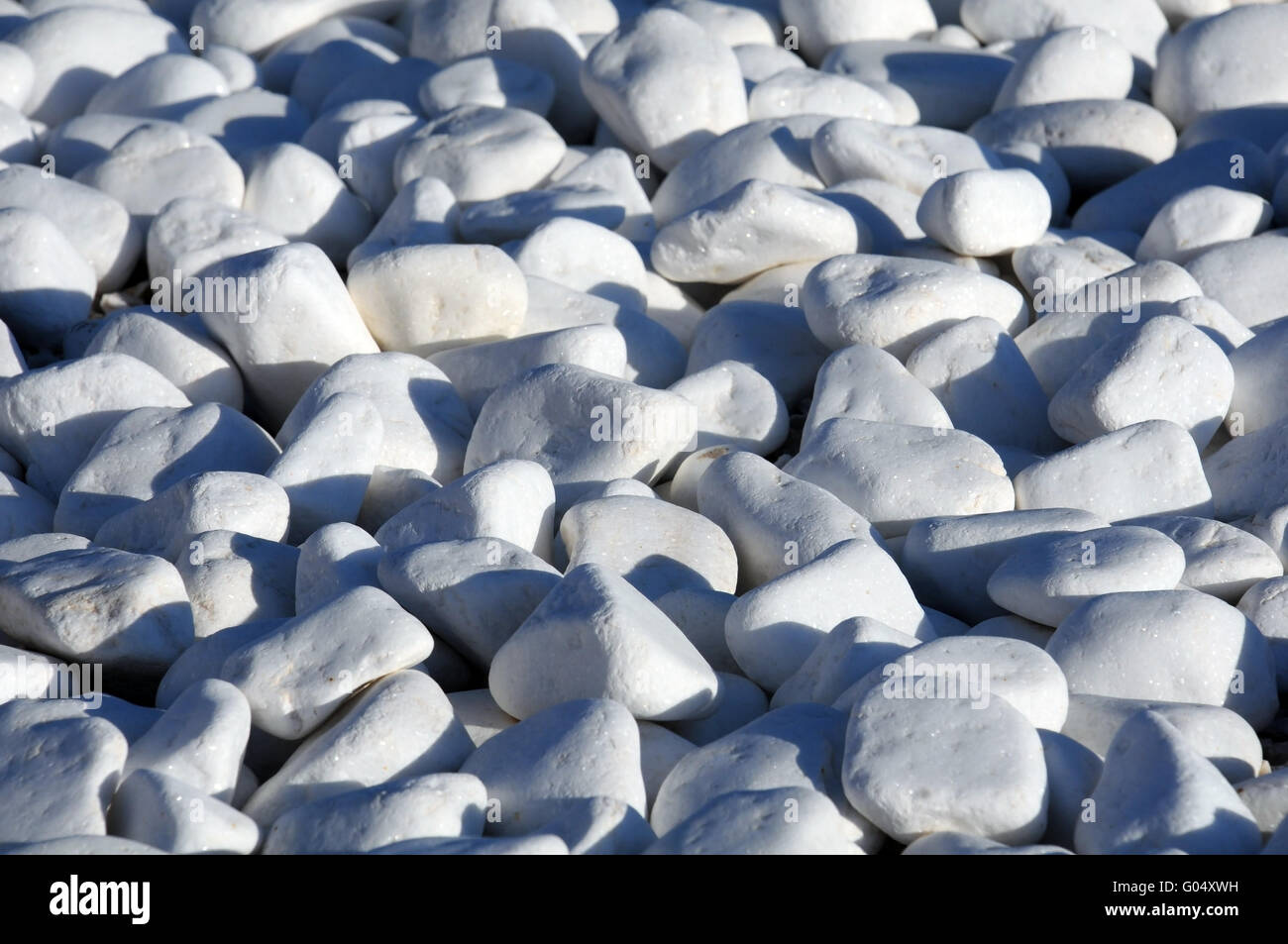 White Pebbles on the Beach Stock Photo - Alamy